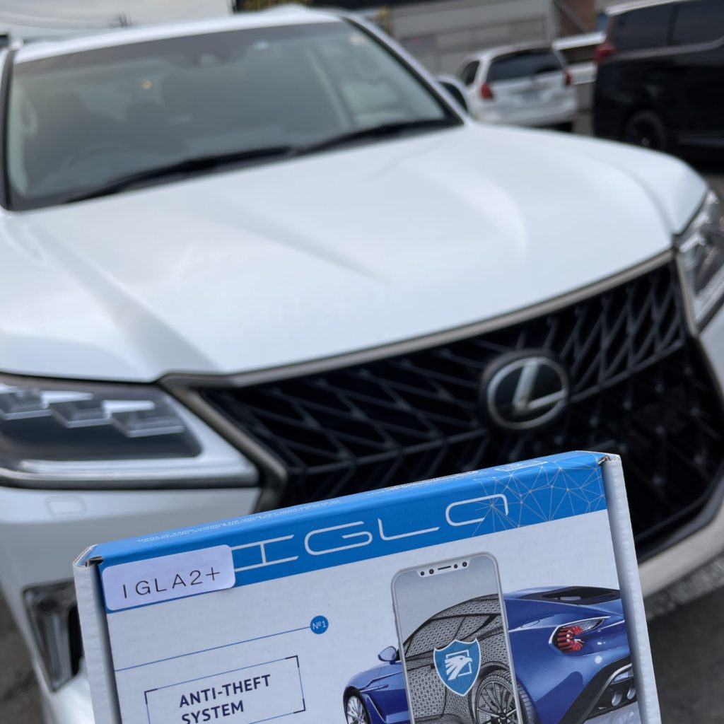 施工事例メーカー レクサス | カーオーディオ＆カーセキュリティ『Clip』