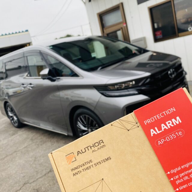 トヨタ ヴェルファイア（40系） IGLAアラーム取付 | カーオーディオ＆カーセキュリティ『Clip』