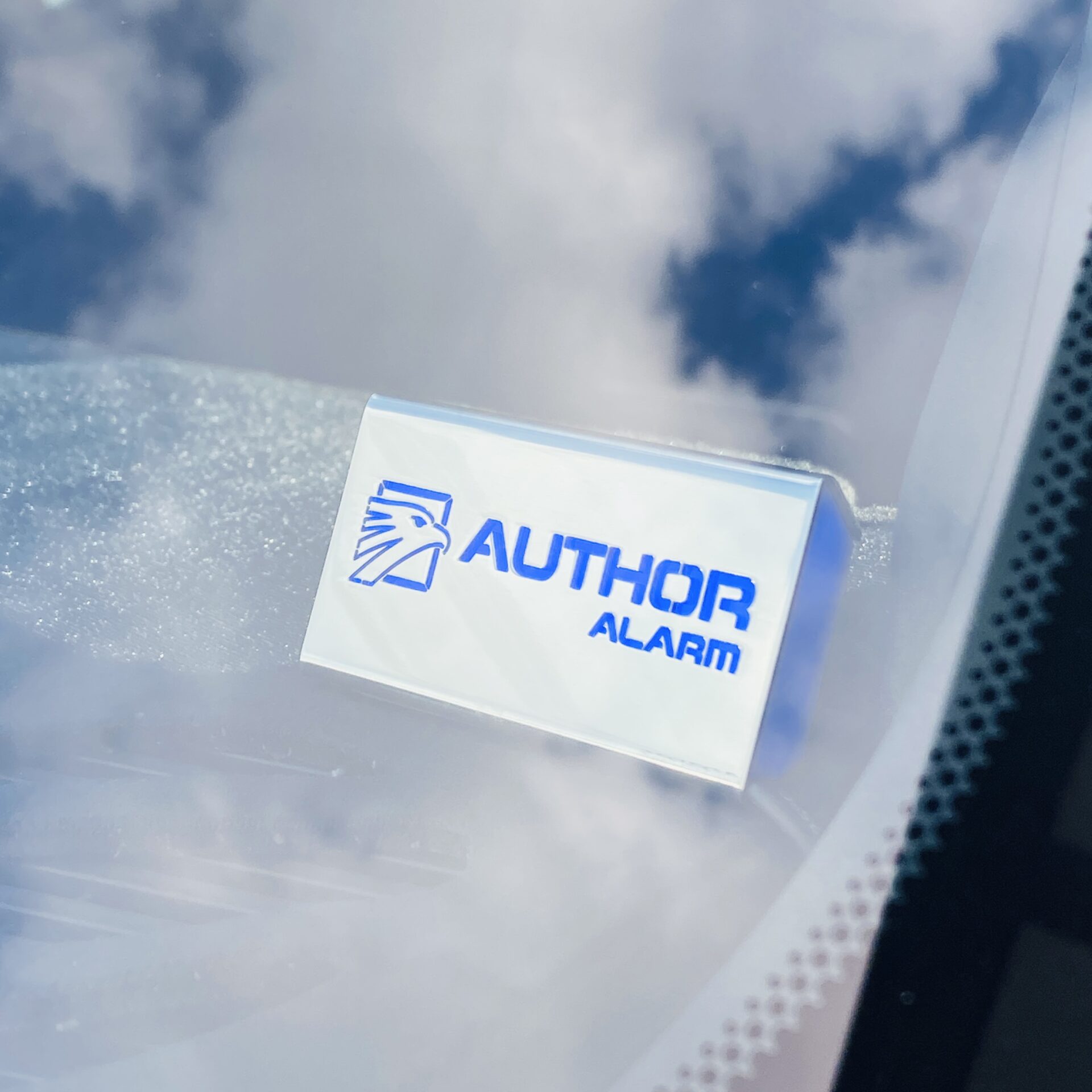 トヨタ ランドクルーザー（250系） IGLAアラーム取付 | カーオーディオ＆カーセキュリティ『Clip』